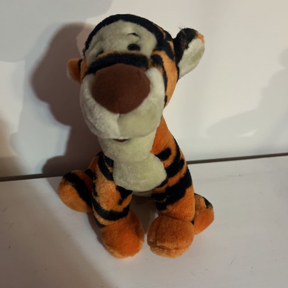 Disney | Toys | Disneyland Walt Disney World Vintage Tigger Tiger ...